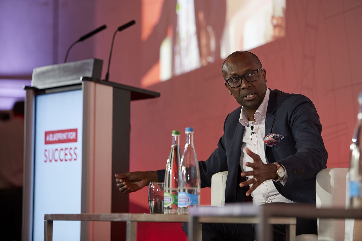 El Dr. Githinji Gitahi en la Nueva Comisión de Respuesta Africana ...